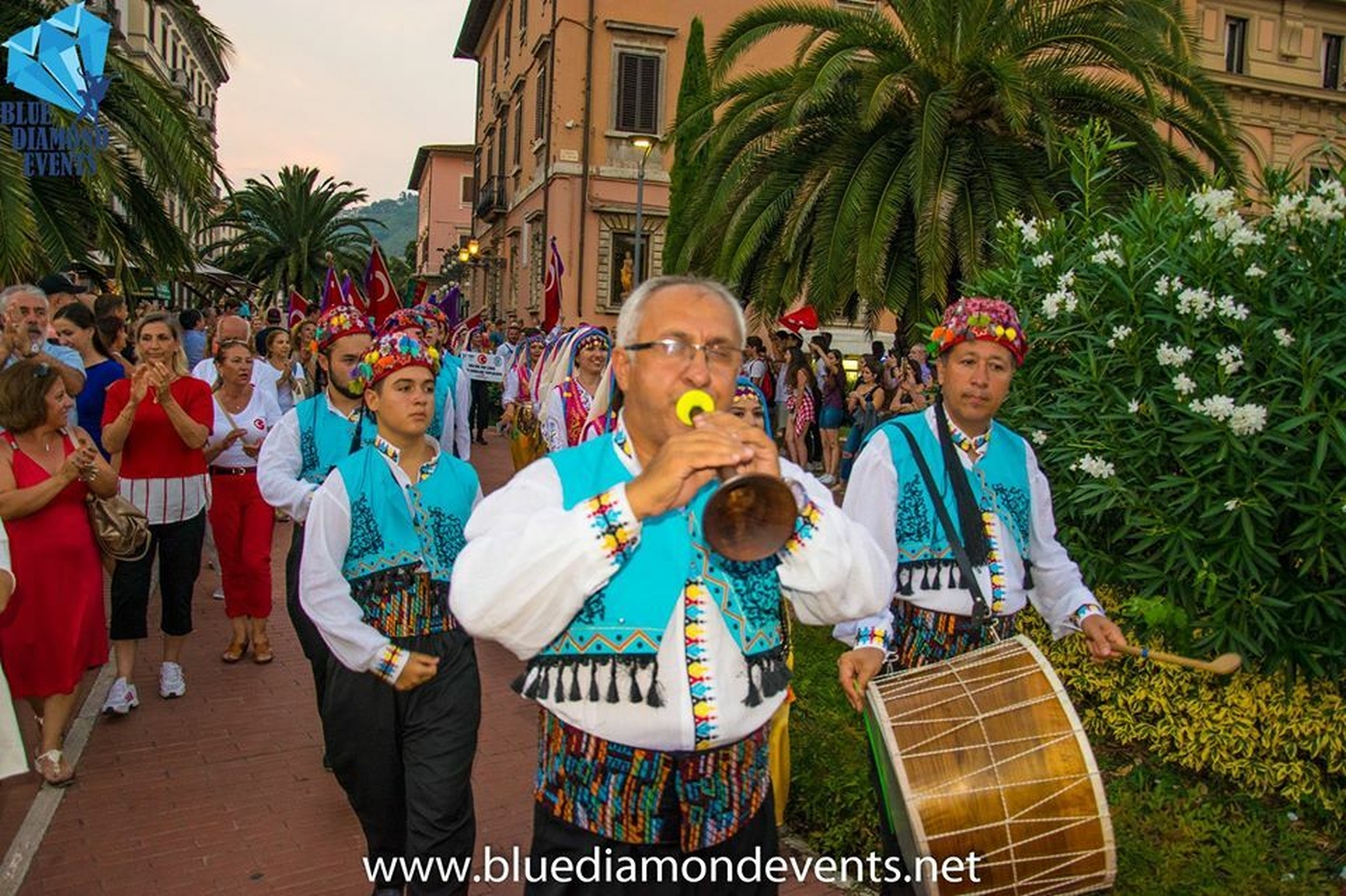 International folklore festival ''Under the Tuscan sky'' Montecatini ...